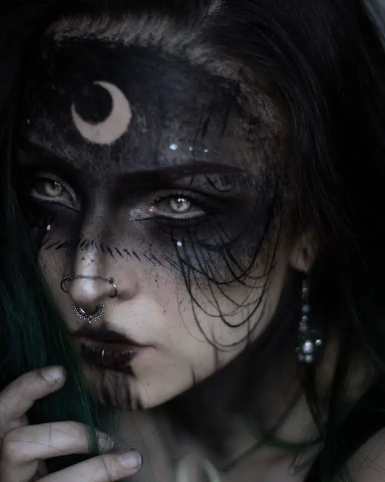 25 Witch Makeup Ideas: Pretty, Spooky, and Easy Looks for Halloween