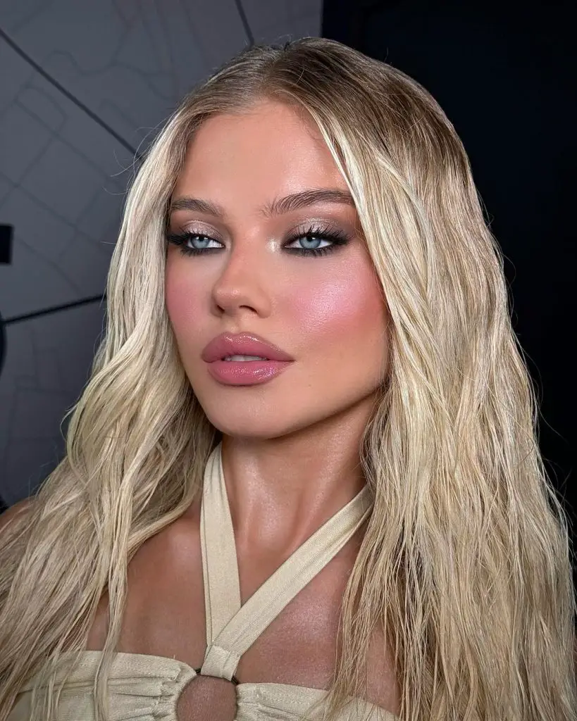29 Classy Summer Makeup Ideas 2024: Red Lips, Soft Glow & Elegant Tutorials