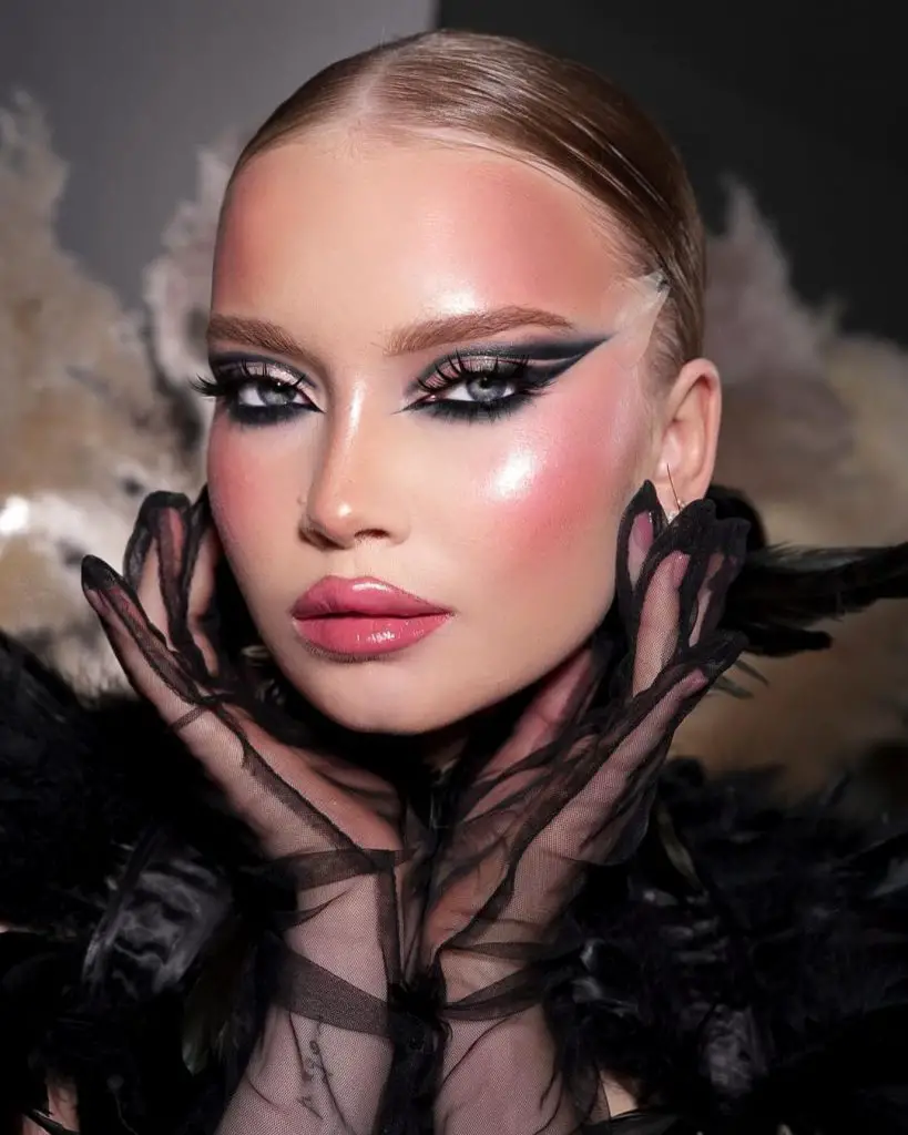 29 Hooded Eye Makeup Ideas: Easy Tutorials, Smokey Looks, and Soft Glam ...