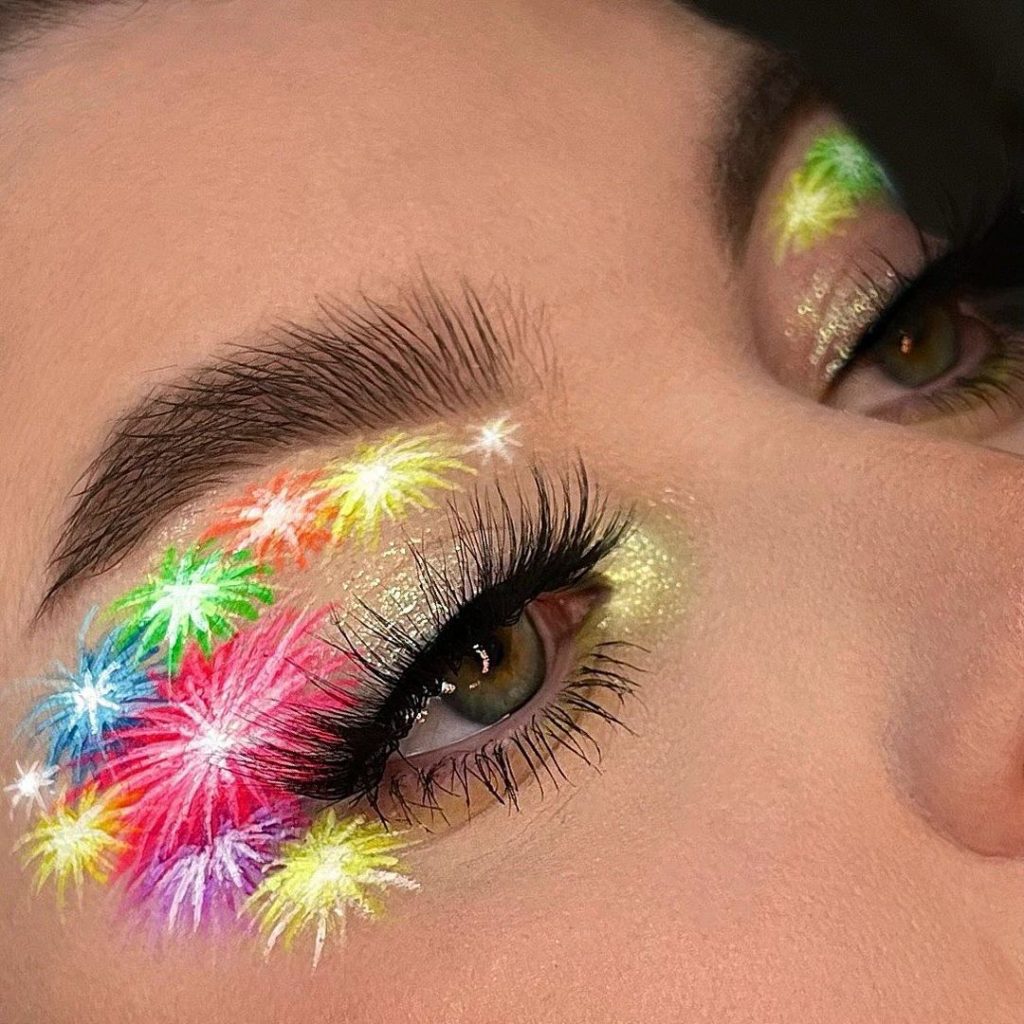 25 Fun Summer Makeup Ideas 2024: Colorful, Easy Looks & Inspiration