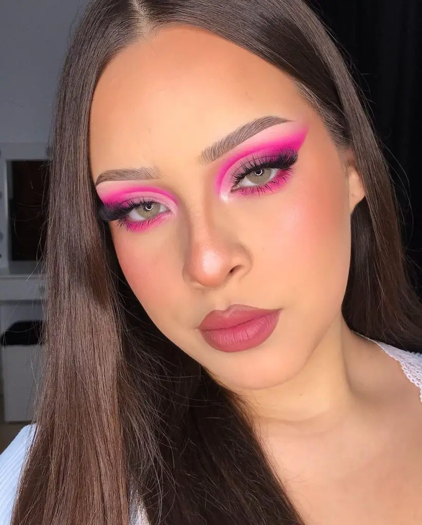 31 Barbie Makeup Ideas: Iconic Looks and Tutorials for Every Occasion