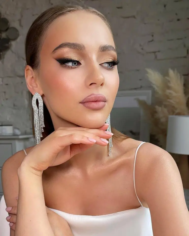 25 Cat Makeup Ideas for Halloween: Simple, Pretty, and Easy Looks for Women