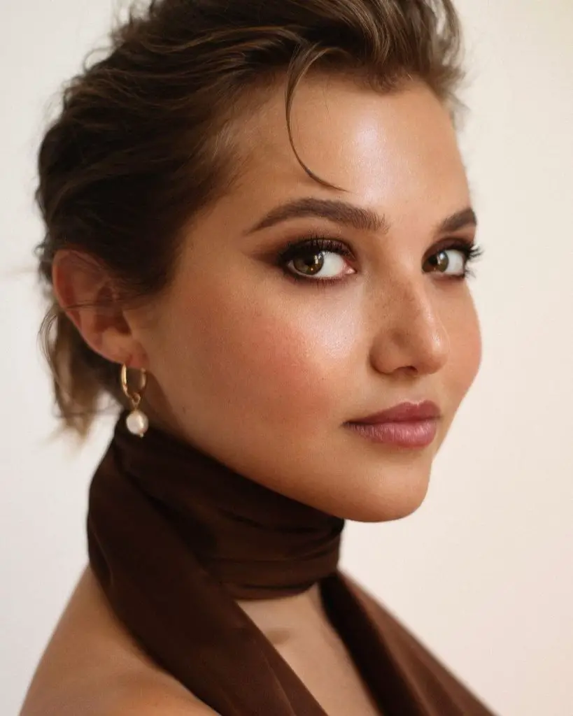 27 Shadowy Eyes Makeup Ideas: Bold Styles and Tutorials for Every Occasion