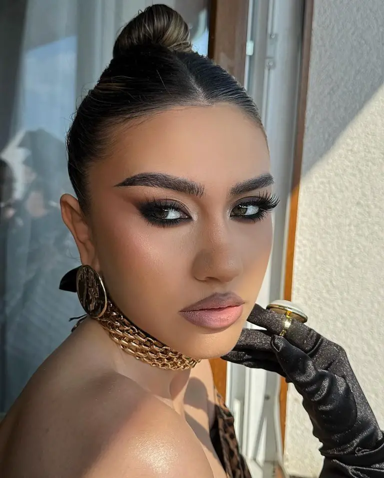 27 Shadowy Eyes Makeup Ideas: Bold Styles and Tutorials for Every Occasion