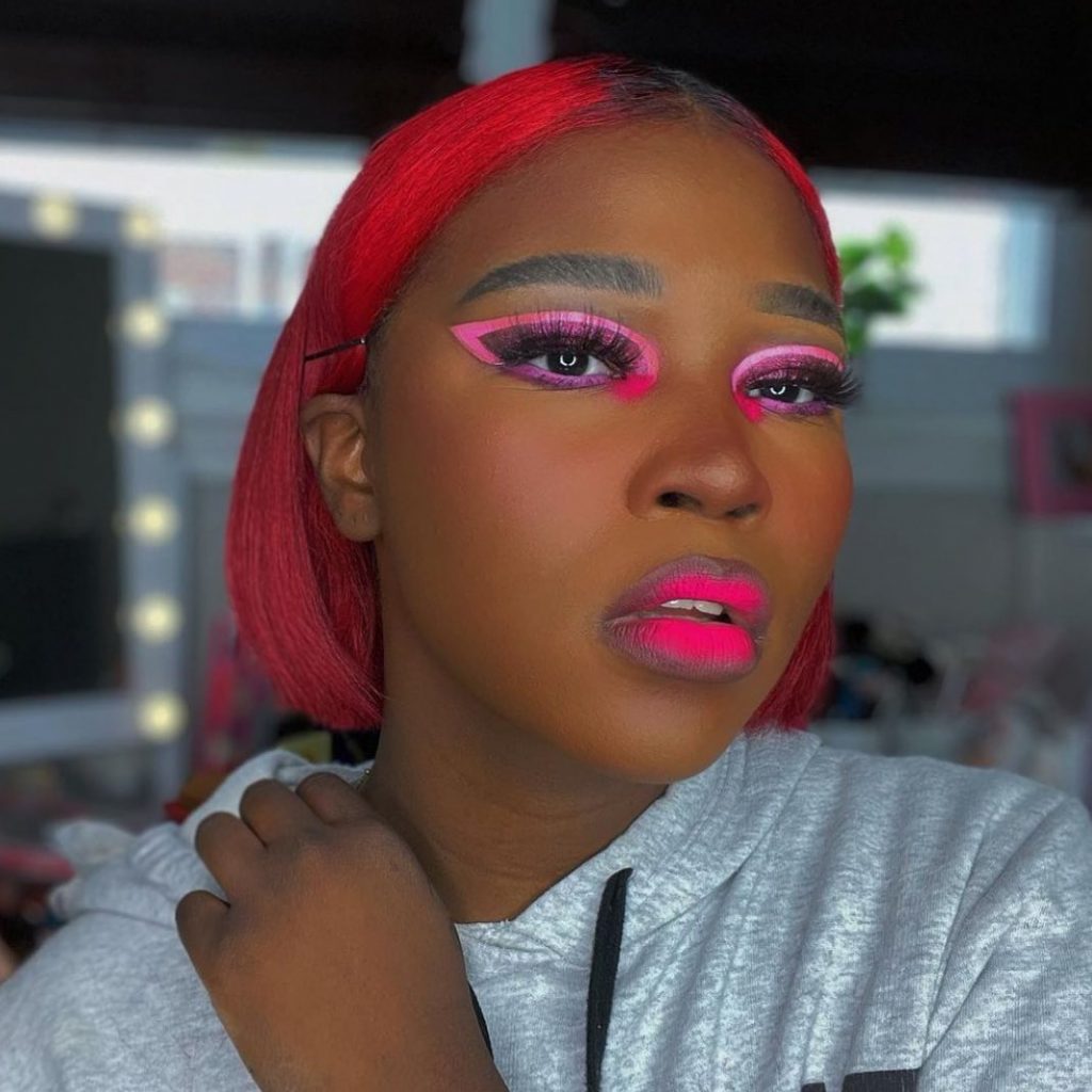 25 Hot Pink Lipstick Ideas: Bold Shades and Makeup Looks for Every Occasion