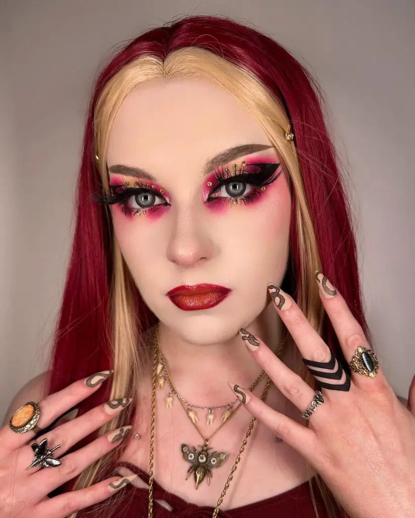25 Goth Makeup Ideas: From Subtle to Glamorous Looks