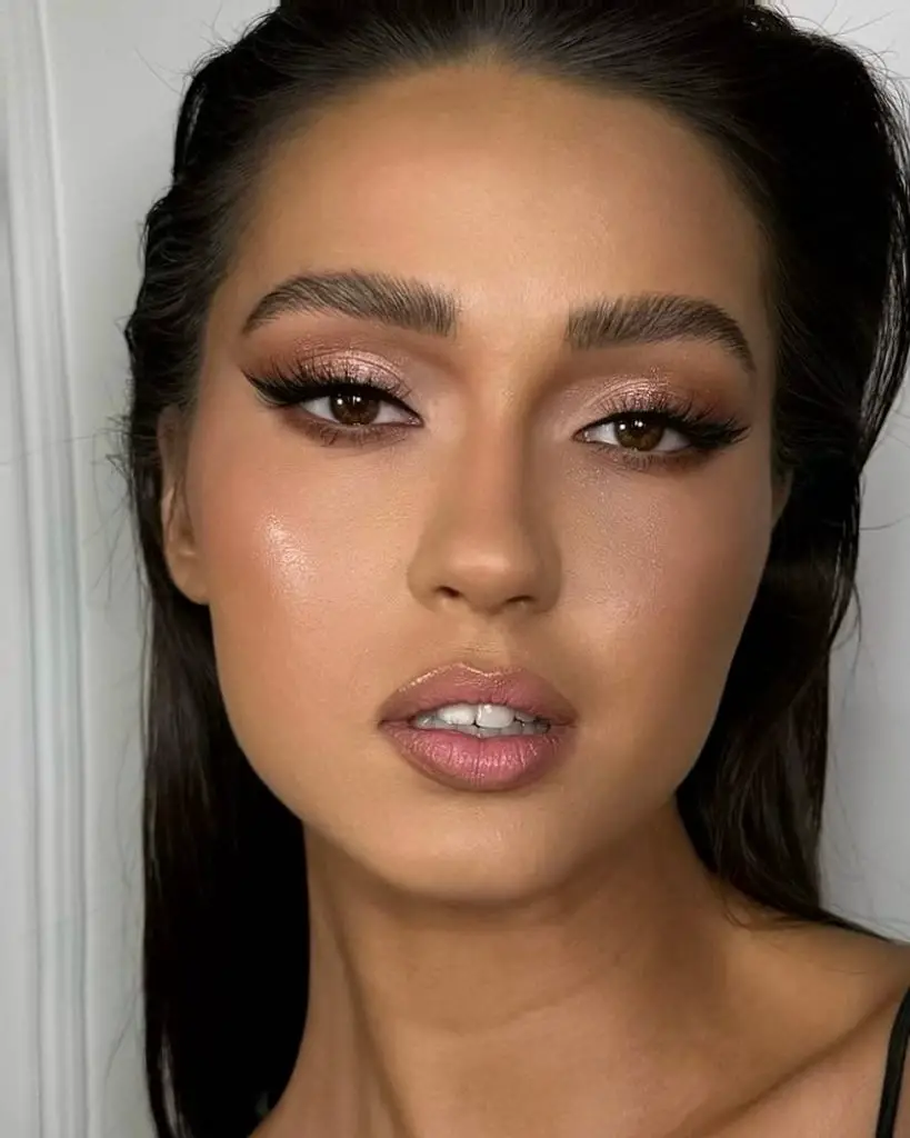 25 Cat Makeup Ideas for Halloween: Simple, Pretty, and Easy Looks for Women