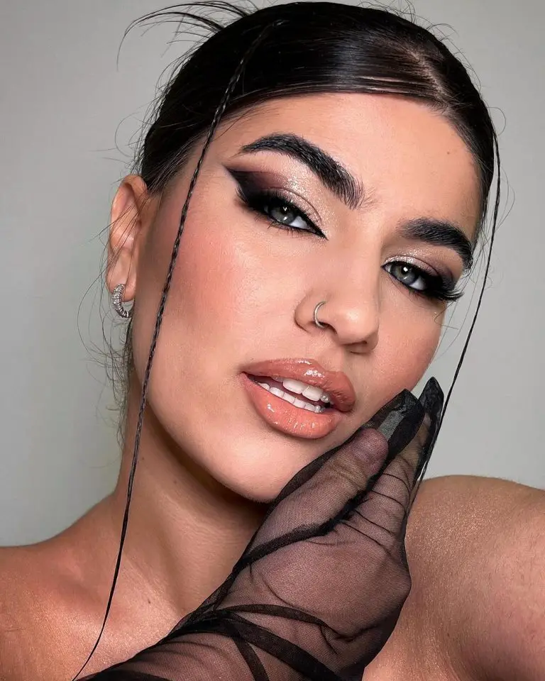 27 Shadowy Eyes Makeup Ideas: Bold Styles and Tutorials for Every Occasion