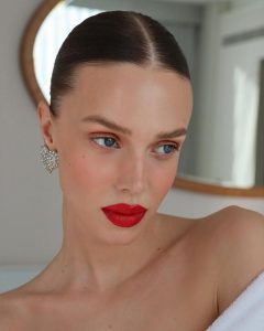 29 Summer Beach Makeup Ideas 2024: Natural, Sun-kissed Looks for Your ...