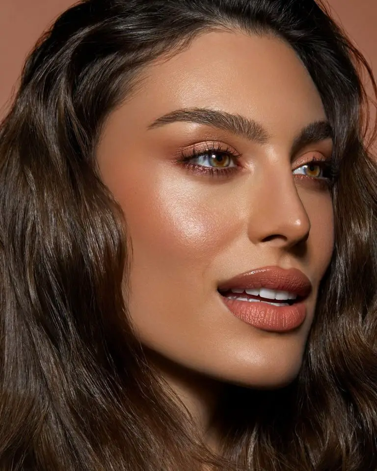 29 Summer Beach Makeup Ideas 2024: Natural, Sun-kissed Looks for Your ...