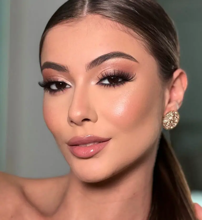 25 Makeup Ideas for Hazel Eyes: Stunning Looks for Every Occasion