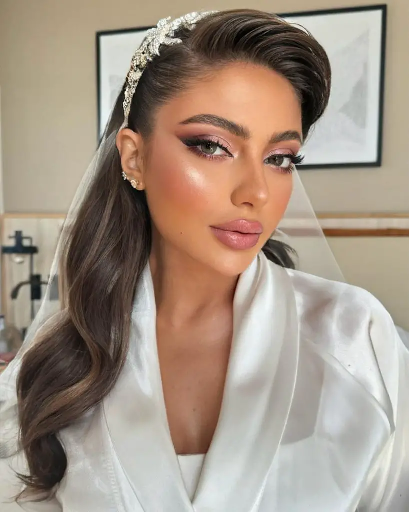 29 Elegant Summer Makeup Ideas 2024: Classy, Soft, and Natural Looks ...