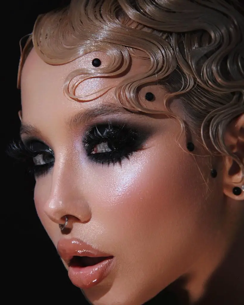 31 Smokey Eye Makeup Ideas: Steps for Soft, Dramatic, and Natural Looks ...