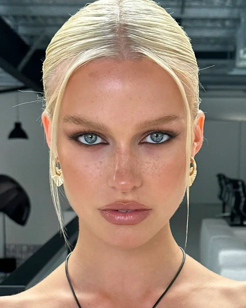 27 Easy Summer Makeup Looks 2024: Quick Natural Tutorials for Beginners