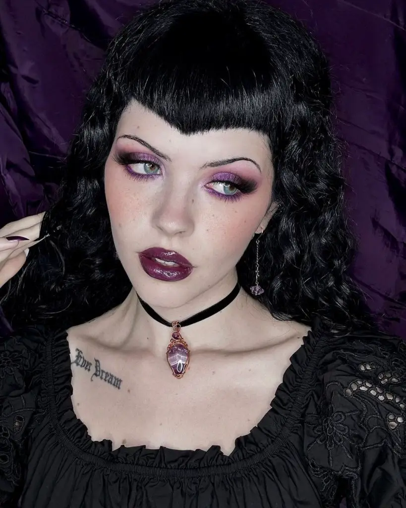 25 Goth Makeup Ideas: From Subtle to Glamorous Looks