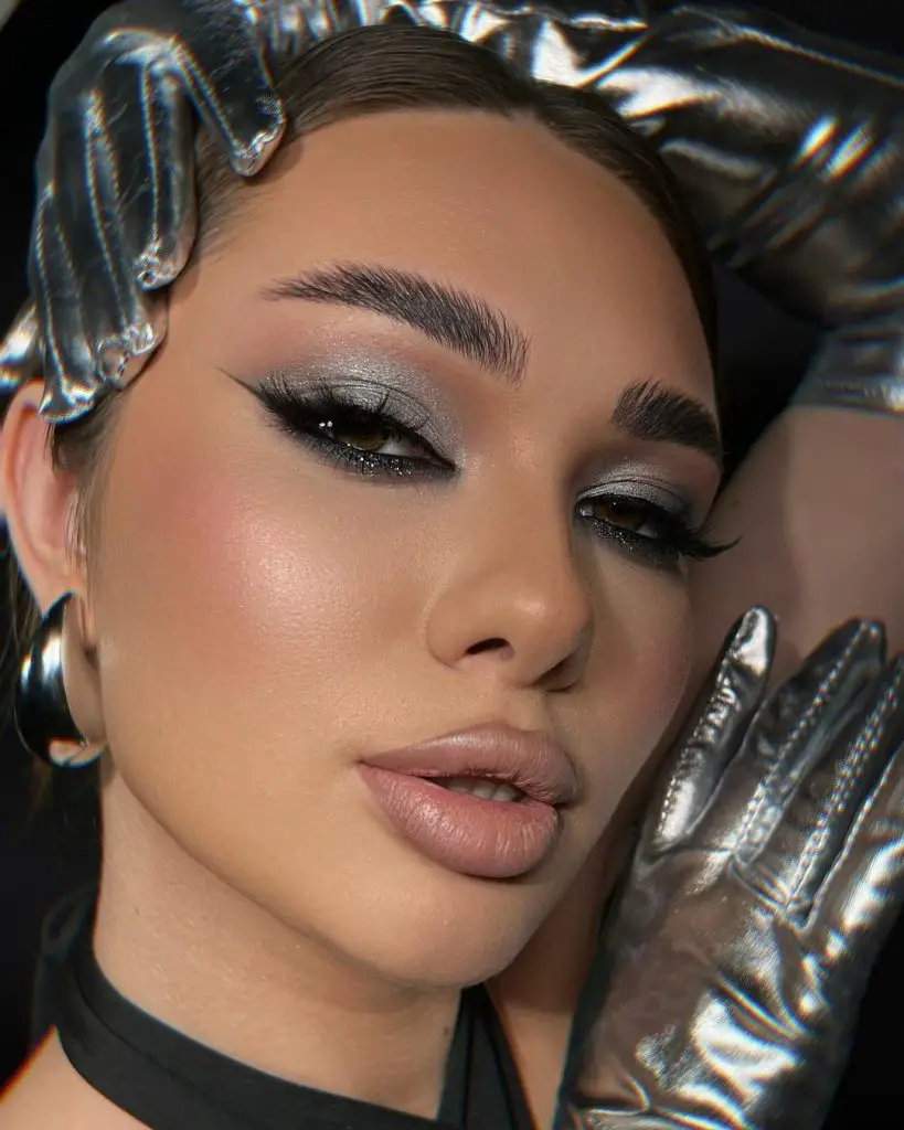 29 Hooded Eye Makeup Ideas: Easy Tutorials, Smokey Looks, and Soft Glam ...