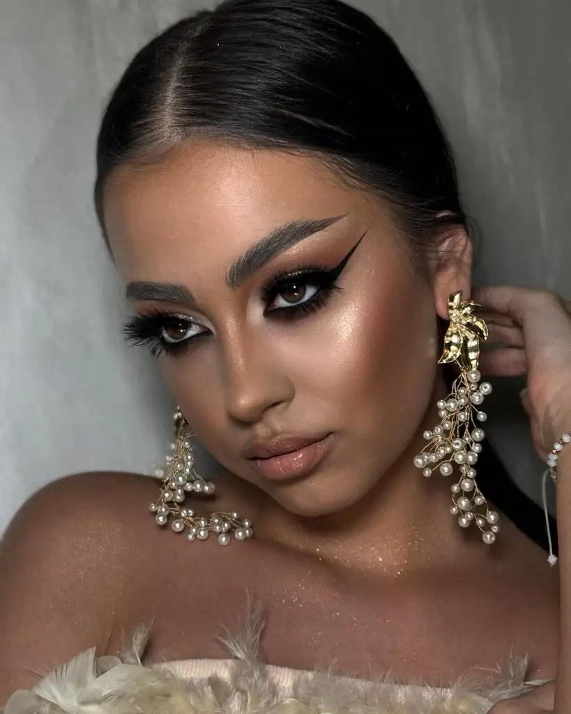 27 Cat Eye Makeup Ideas: Smokey, Soft Glam, and Vintage Looks for Every ...