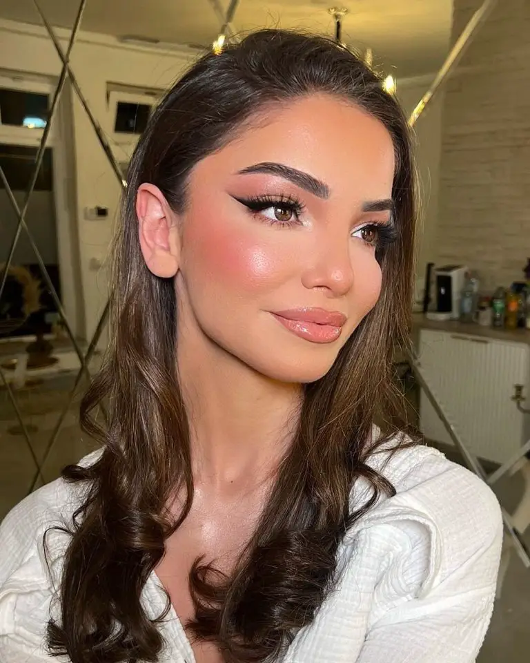 31 Barbie Makeup Ideas: Iconic Looks and Tutorials for Every Occasion
