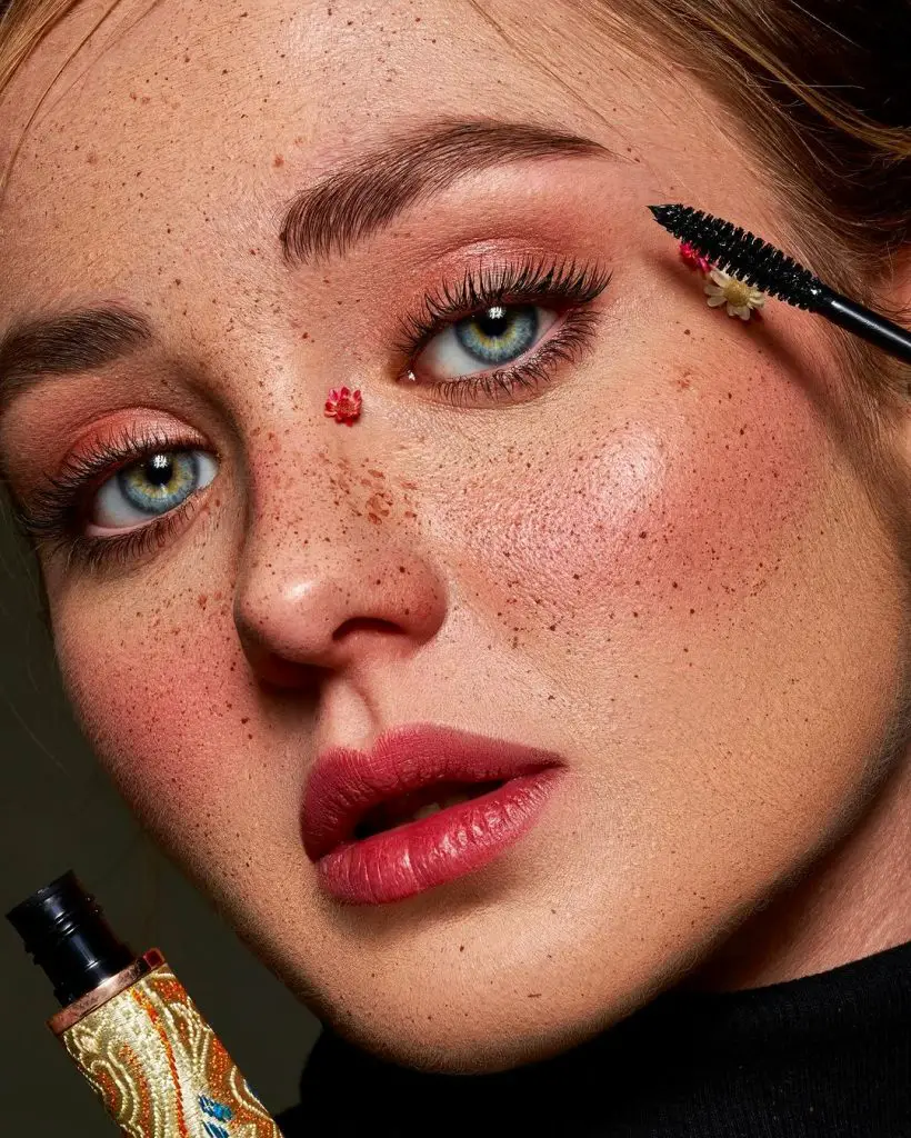25 Eye Makeup Ideas: Creative, Smokey, and Natural Looks for Every ...