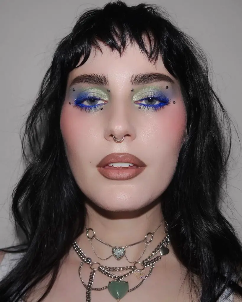 25 Goth Makeup Ideas: From Subtle to Glamorous Looks