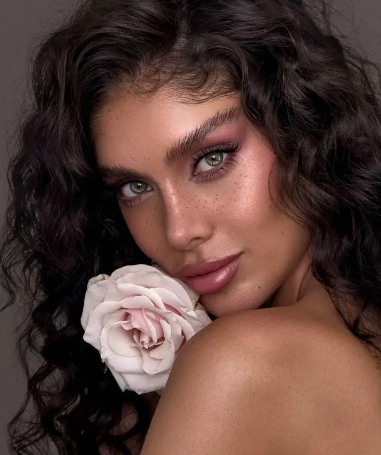 27 Easy Summer Makeup Looks 2024: Quick Natural Tutorials for Beginners