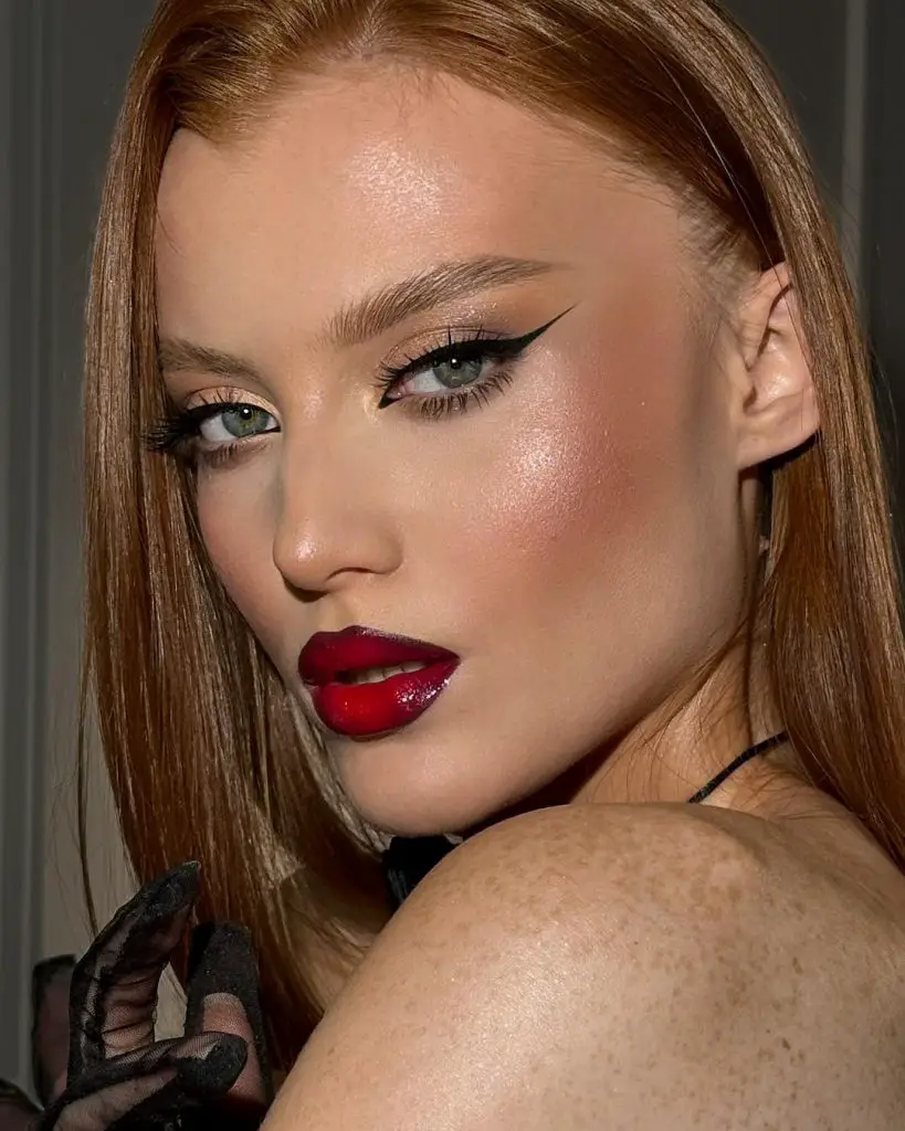 31 Edgy Summer Makeup Ideas 2024: Grunge, Aesthetic Looks & Tutorials