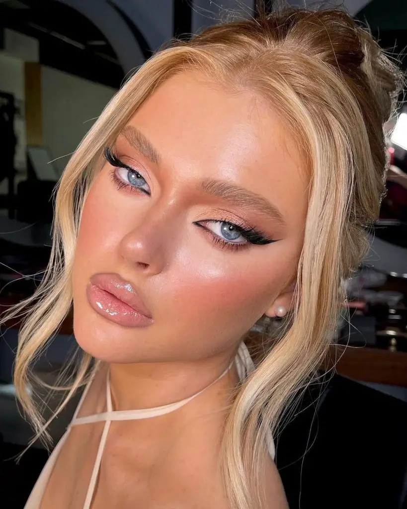 25 Summer Work Makeup Ideas 2024: Professional and Natural Looks for Every Day