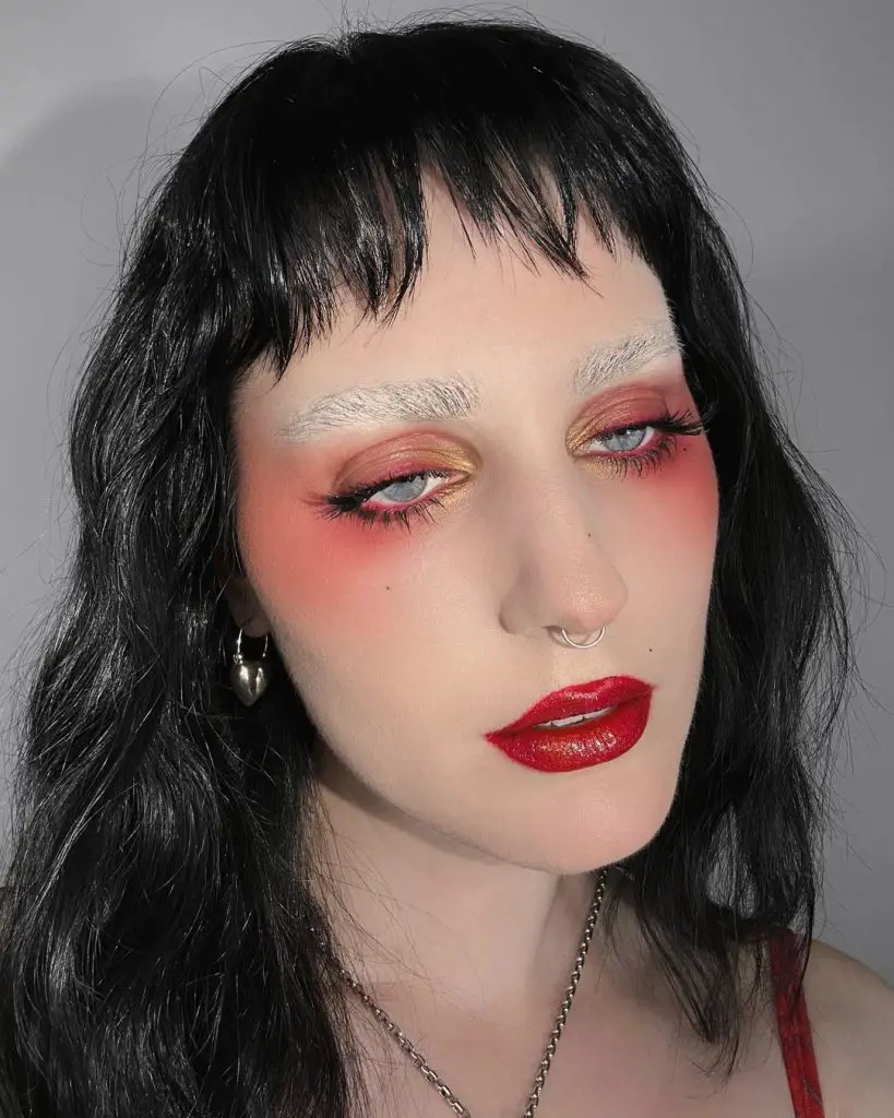 25 Goth Makeup Ideas: From Subtle to Glamorous Looks