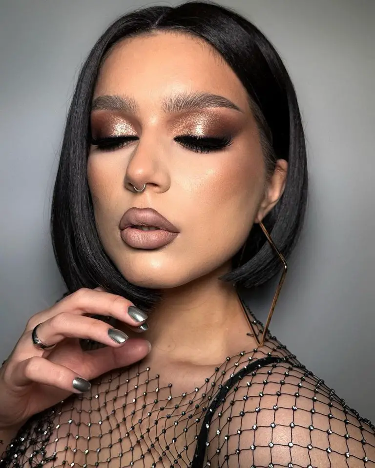 27 Shadowy Eyes Makeup Ideas: Bold Styles and Tutorials for Every Occasion