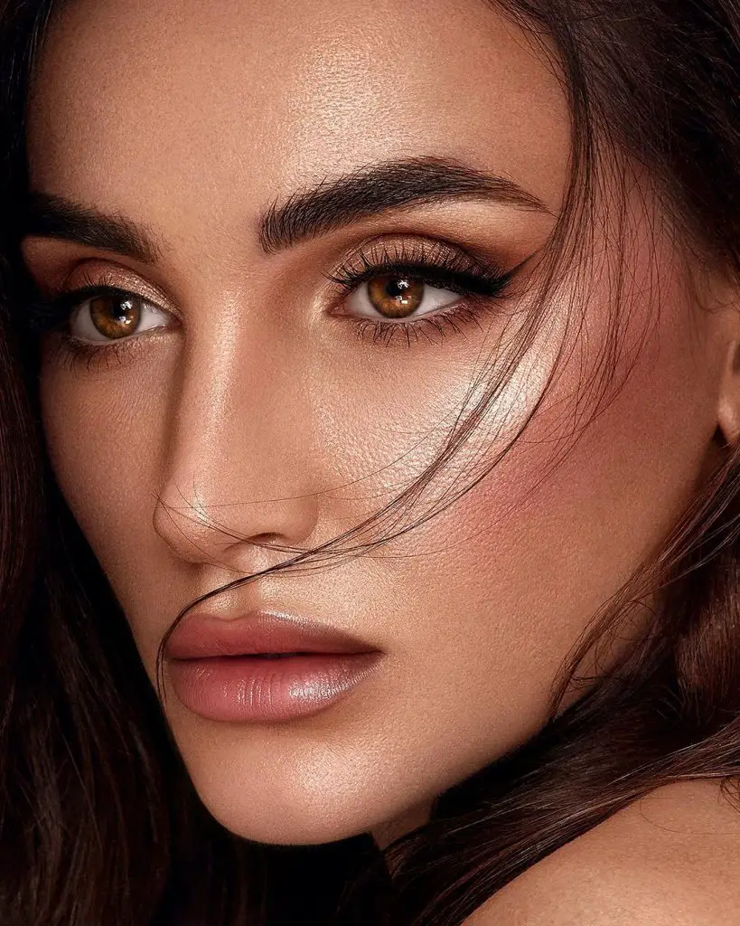 29 Classy Summer Makeup Ideas 2024: Red Lips, Soft Glow & Elegant Tutorials