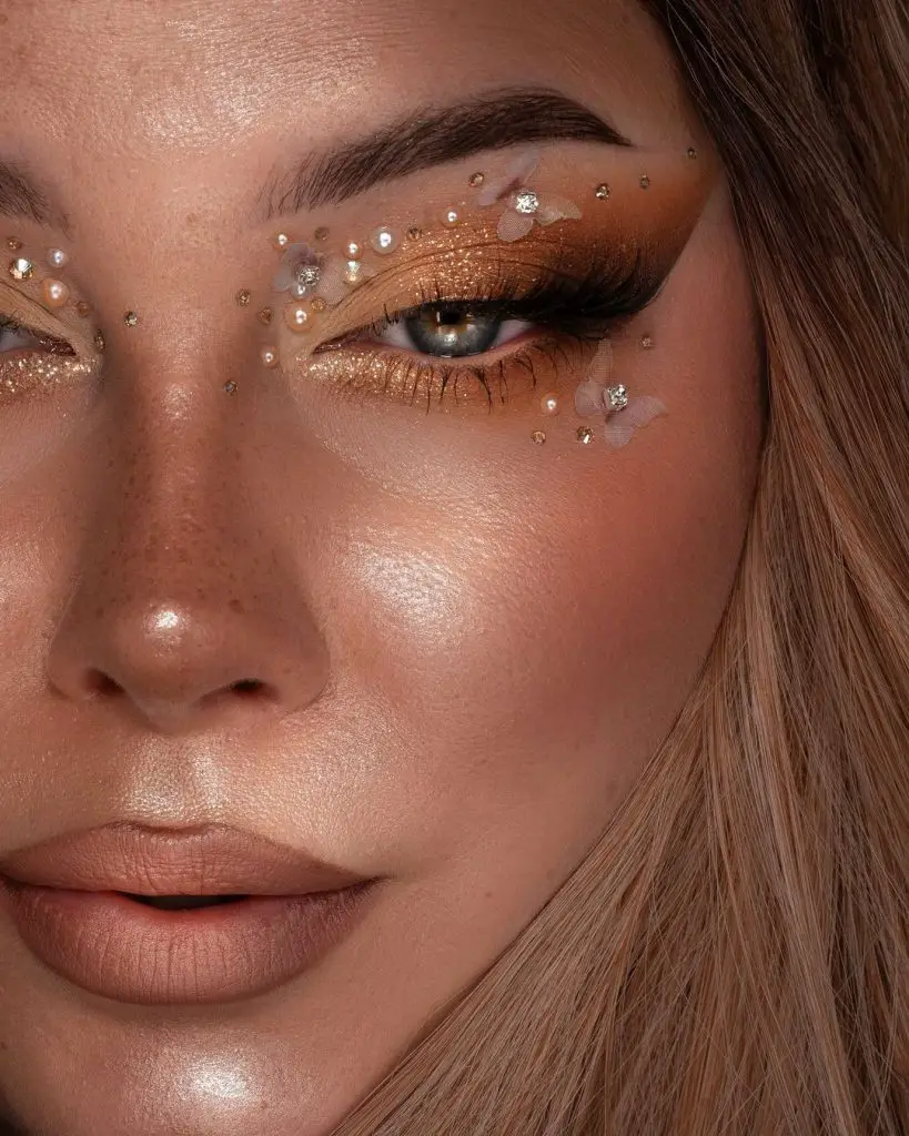 31 Stunning Gold Eye Makeup Looks - Perfect for Weddings, Prom, and ...