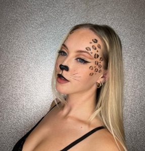 25 Cat Makeup Ideas: Easy, Pretty, and Realistic Looks for Halloween