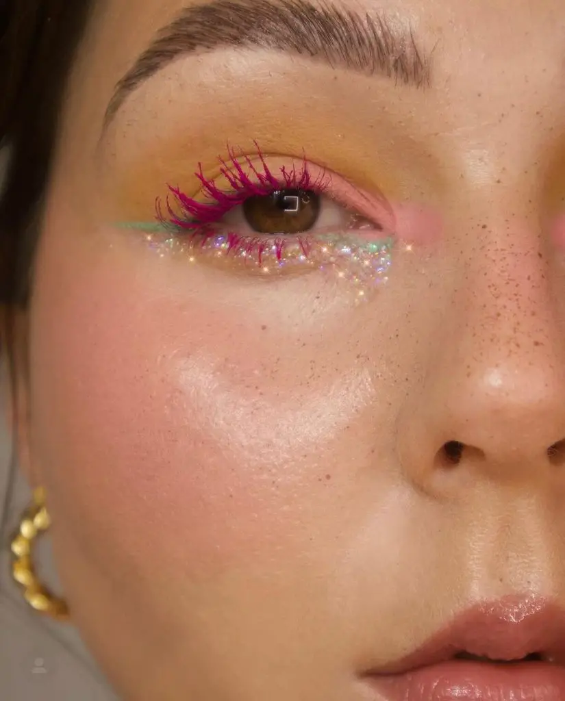 Siren Eye Makeup: 25 Captivating Ideas for Dark, Smokey, and Everyday Looks