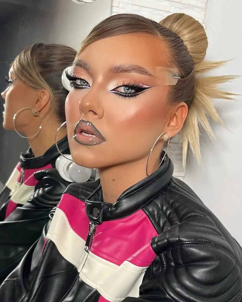 Dramatic Eye Makeup: 27 Ideas and Step-by-Step Tutorials for Stunning Looks