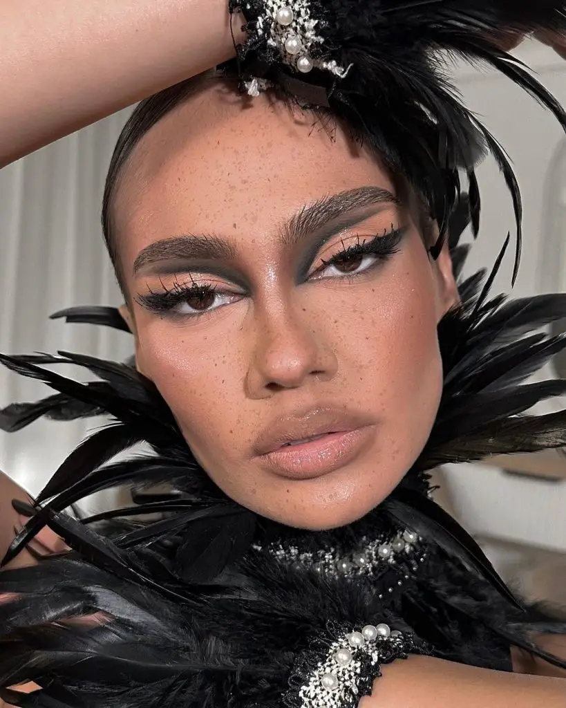 25 Simple Cat Makeup Ideas: Easy and Cute Tutorials for Halloween