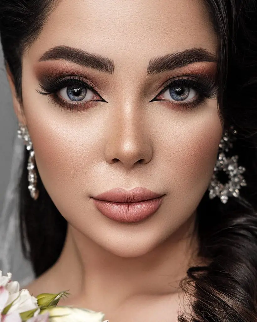 27 Makeup Ideas for Round Eyes - Enhance Your Shape with Easy, Glam ...