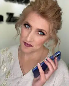 27 Makeup Ideas for Women 50 and Older: Natural, Elegant, and Tutorial Tips