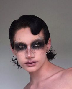 25 Vampire Makeup Ideas for Men: Easy and Gothic Looks for Halloween