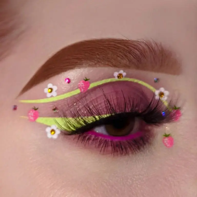29 Cute Makeup Looks: Natural, Colorful, and Easy Ideas for Every Occasion