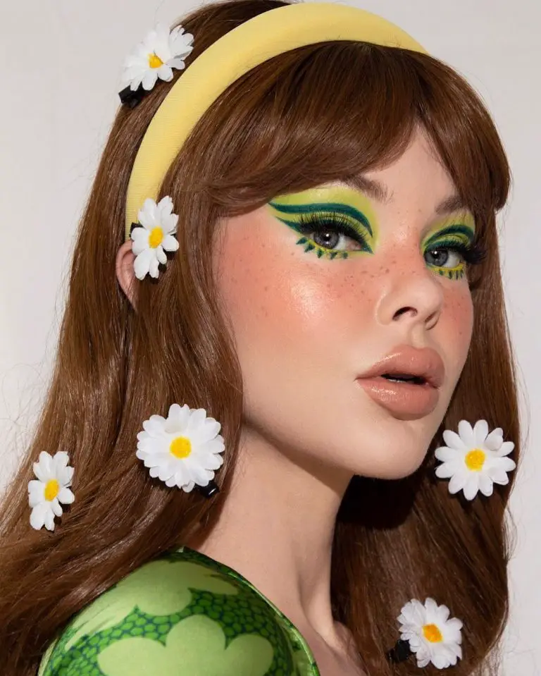 70s Eye Makeup: 27 Groovy Ideas - Disco, Hippie, and Glam Looks with ...