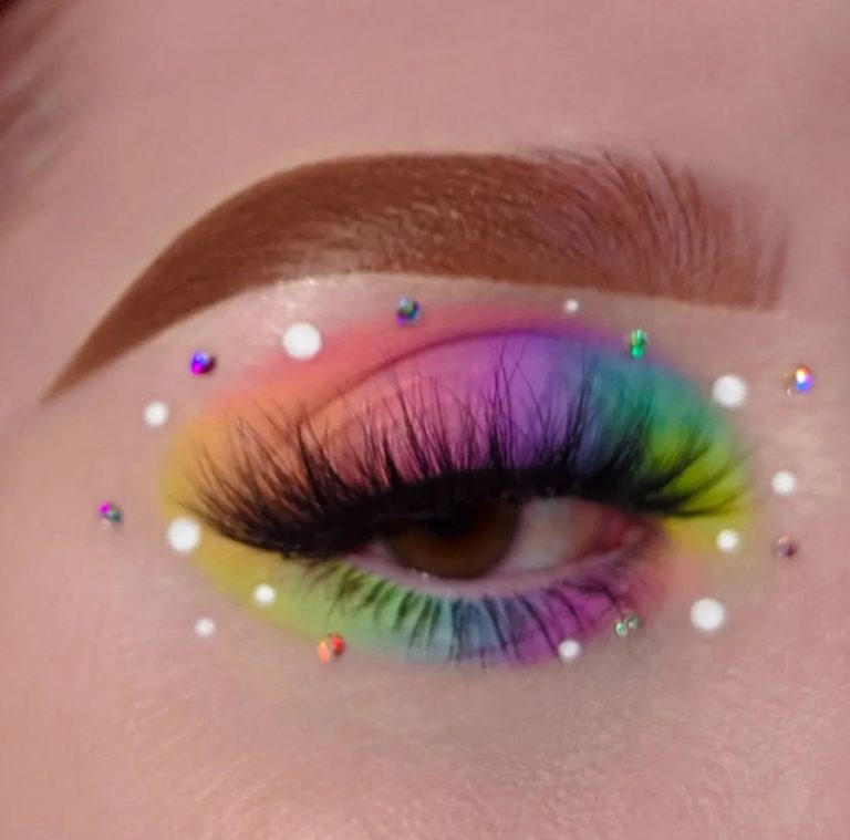 29 Cute Makeup Looks: Natural, Colorful, and Easy Ideas for Every Occasion