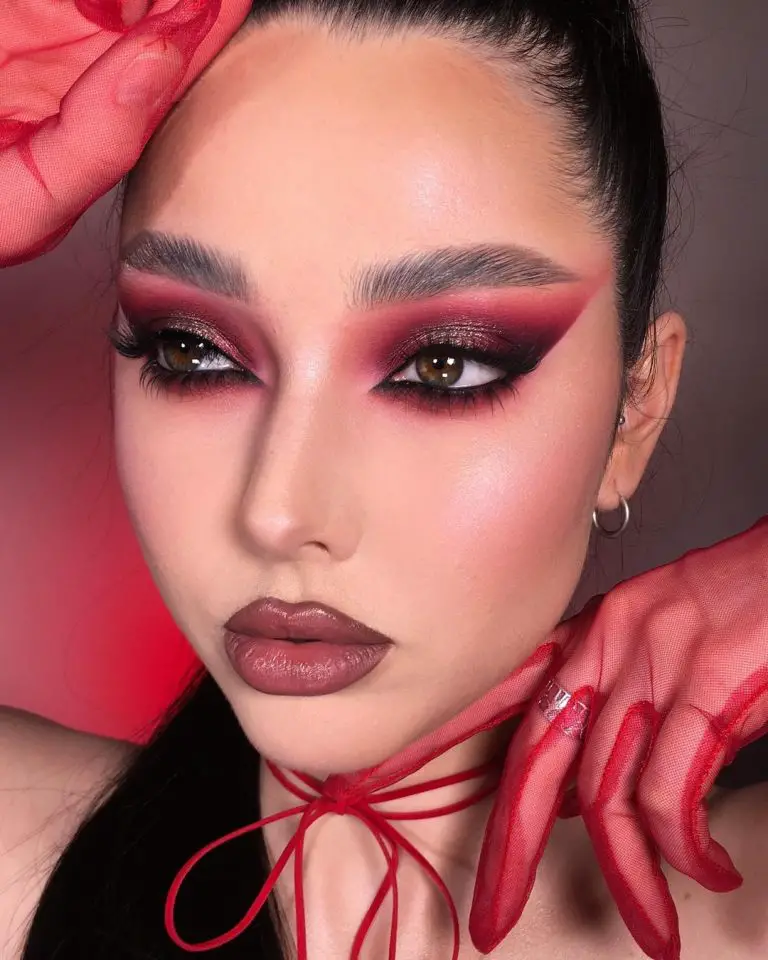 Red Eye Makeup: 29 Ideas for Bold, Subtle, and Smokey Looks - Step by ...