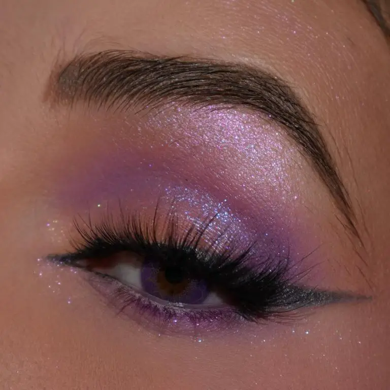 Purple Eye Makeup: 27 Stunning Ideas for Soft, Smokey, and Dramatic Looks