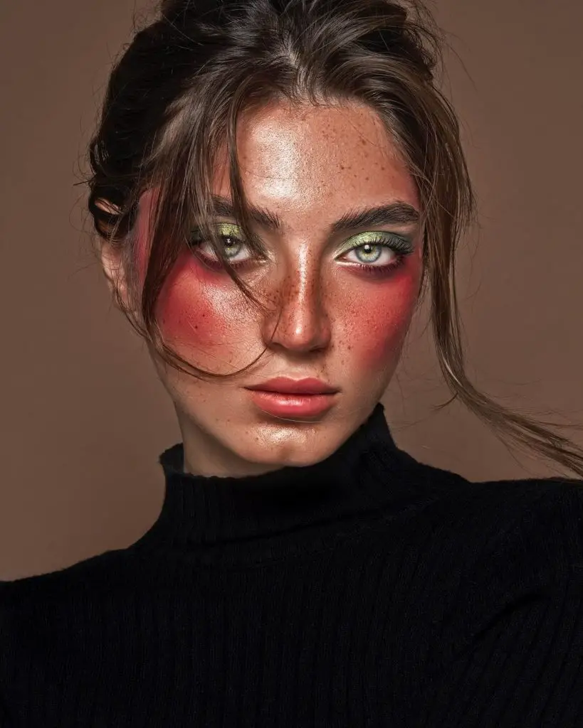 Dramatic Eye Makeup: 27 Ideas and Step-by-Step Tutorials for Stunning Looks