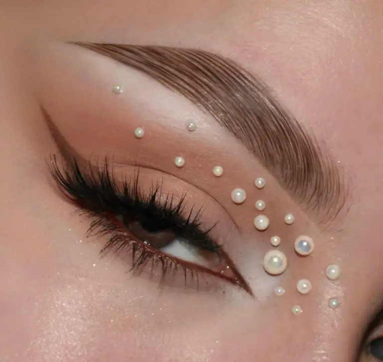 Fox Eye Makeup: 27 Stunning Ideas for Every Style and OccasionDiscover ...