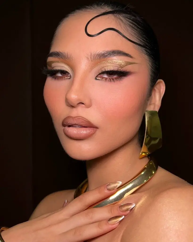 Birthday Makeup: 27 Glamorous and Fun Ideas for Every Celebration