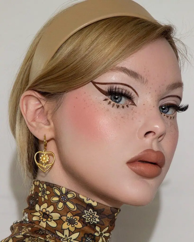 70s Eye Makeup: 27 Groovy Ideas - Disco, Hippie, and Glam Looks with ...