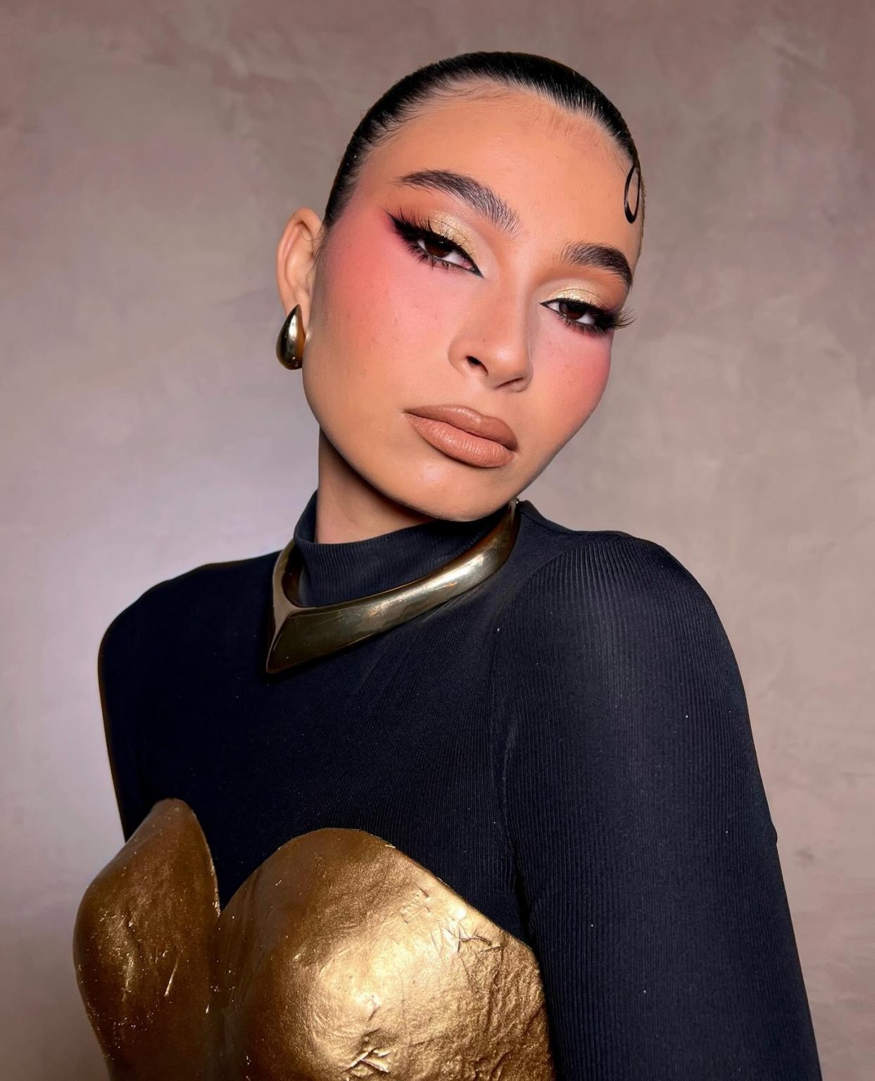 Birthday Makeup: 27 Glamorous and Fun Ideas for Every Celebration