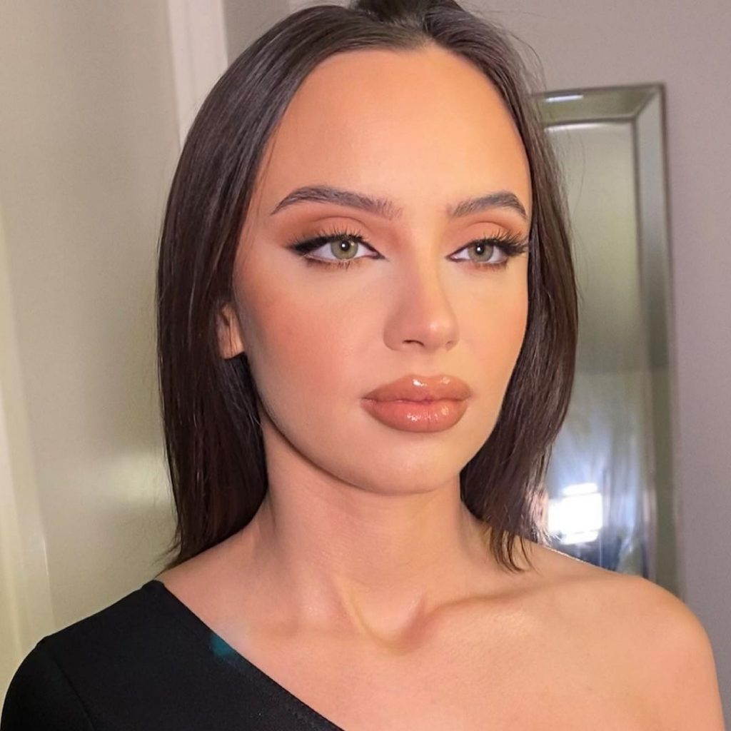 Fox Eye Makeup: 27 Stunning Ideas for Every Style and OccasionDiscover ...