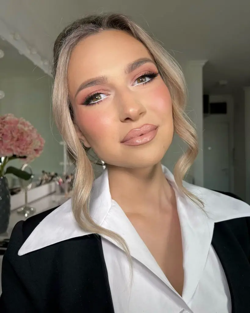 Wedding Eye Makeup: 29 Beautiful Ideas and Tutorials for Every Bride